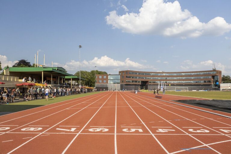 Opening gerenoveerde GAC atletiekbaan – Gooise Atletiek Club